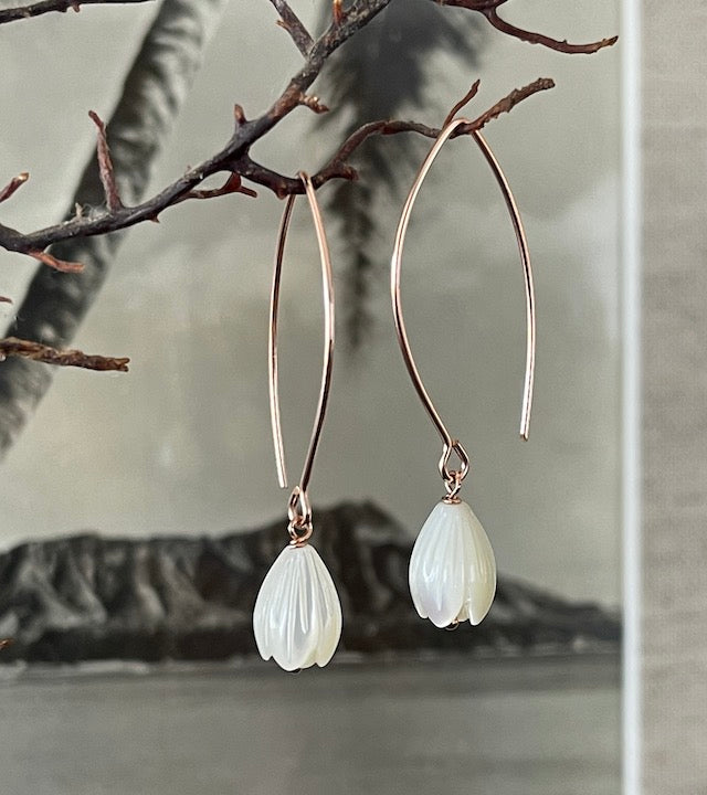 Hawaiian Pikake single V hook earrings – Le'ahi Gifts Hawaii